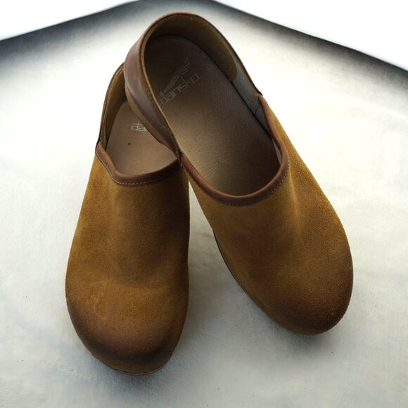 Dansko | Shoes | Dansko Beige Suede Professional Clogs Size 38 Workwear ...